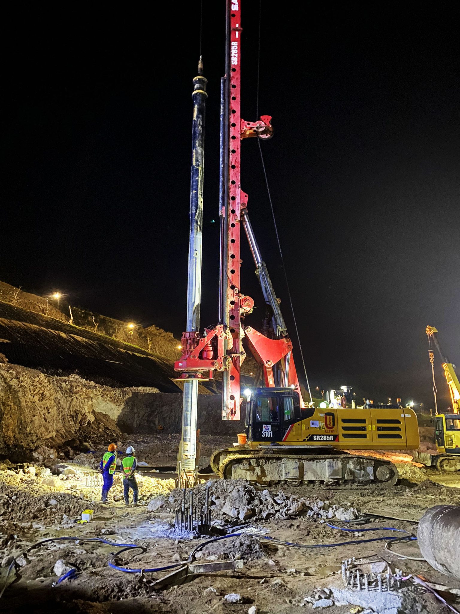 CONSTRUCTION OF PILLED PILL DRILLING - ROCK DRILLING Office Buildings ...